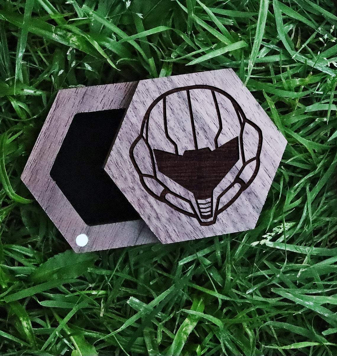 Metroid 2 Return Of Samus Box, Metroid Fusion Wedding Ring Box, Metroi